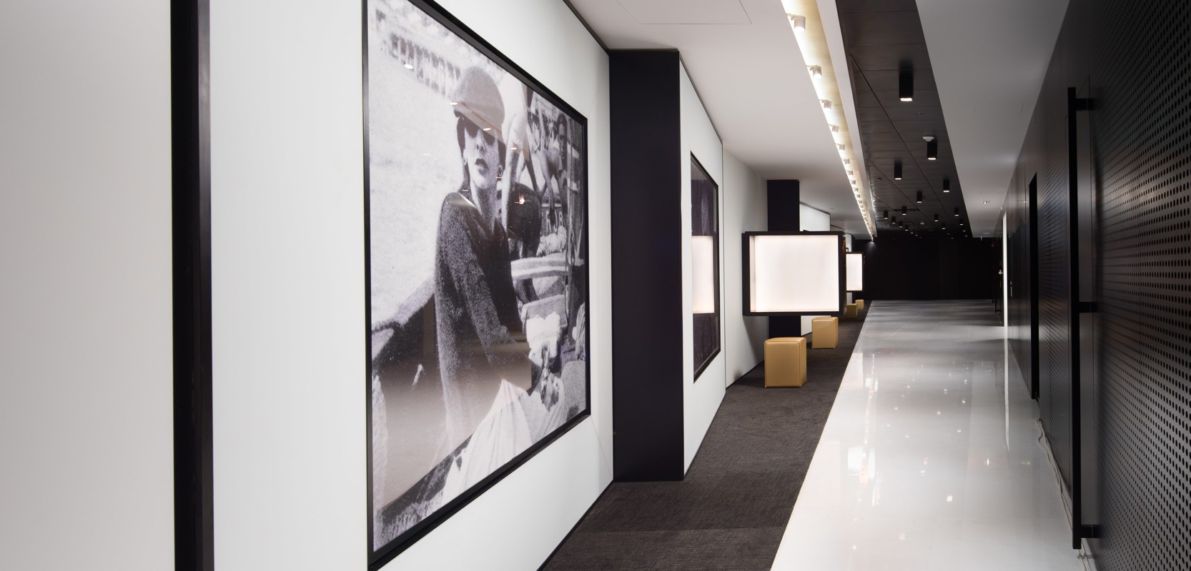 Chanel Office, HQ