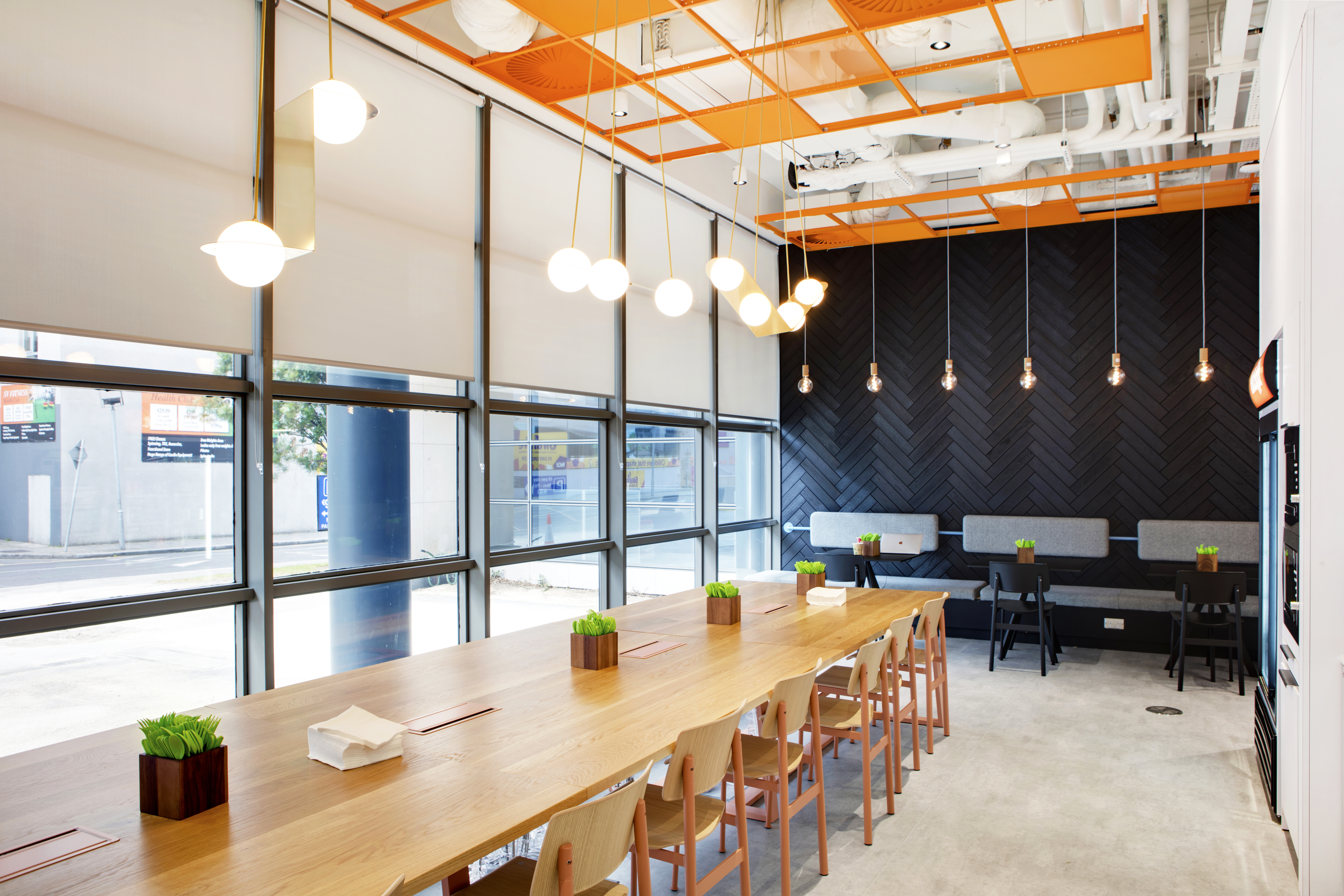 IMPROVED EXPOSURE WITH SAS OPEN GRID CEILING SYSTEMS